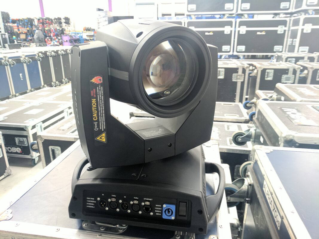 Clay Paky Sharpy | PA Audio