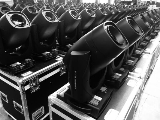 Clay Paky Sharpy Plus | PA Audio