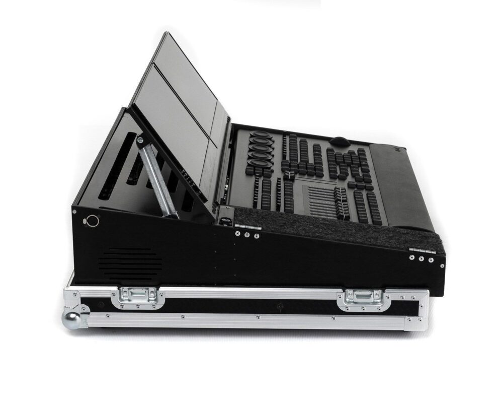 Flightcase System for GrandMA3 Command Wing | PA Audio